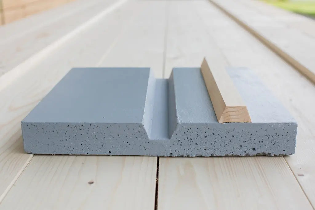 3/4" x 1-1/2" Reveal Strip — Griff Building Supplies